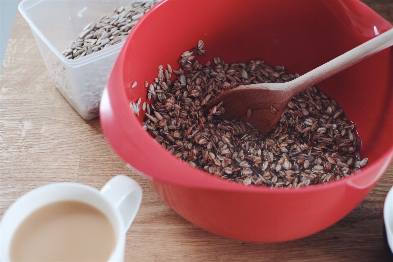 Recipe: yeasted dark Danish rye bread // Dansk rågbröd